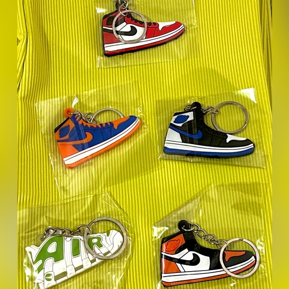 Accessories | Sneakers Keychains Logo Shoe Bag Charms Set Of 25 | Poshmark